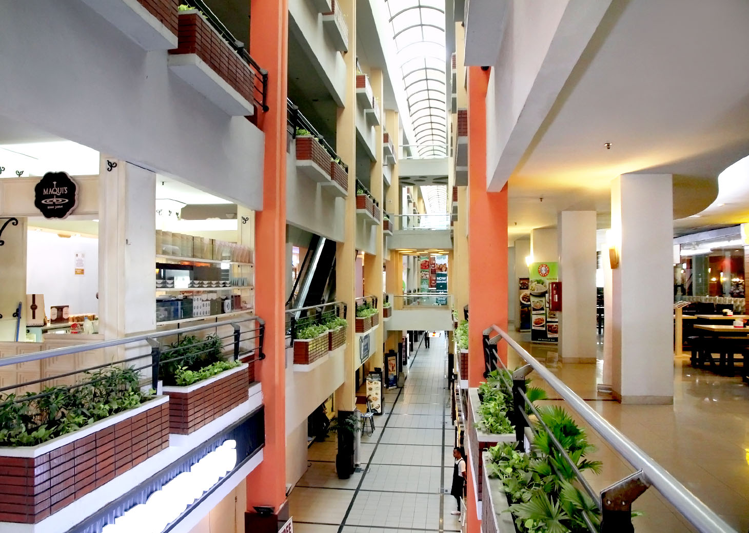 PT Jakarta Setiabudi Internasional Tbk. - Home